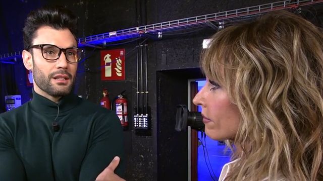 El vídeo de Jorge Pérez y Alba Carrillo: las imágenes del beso y la ...