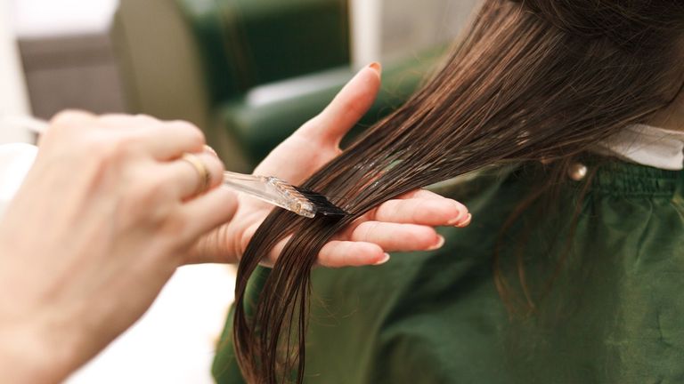 Barros para el pelo: qué hacen, cuánto duran y cómo aplicar - Divinity