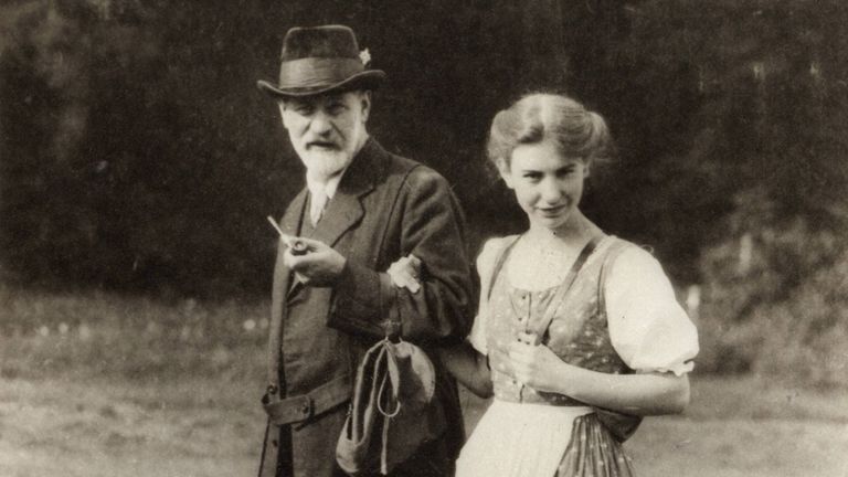 Anna Freud, la frágil solitaria que se convirtió en pionera del ...