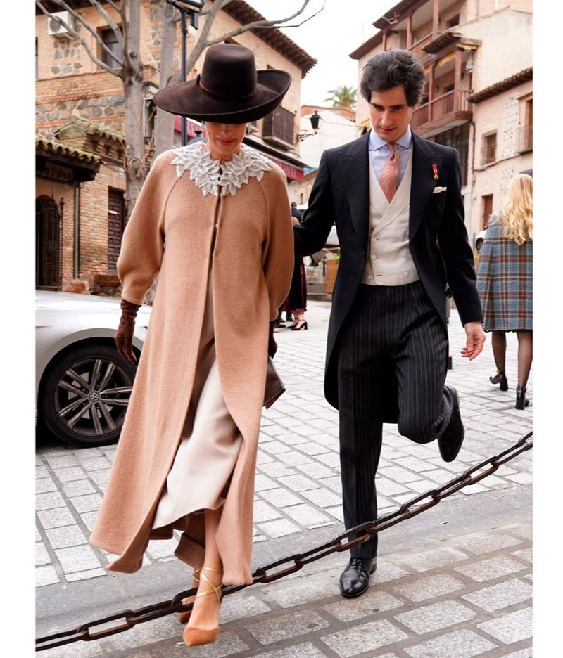 Sofía Palazuelo consigue el look de invitada premamá perfecta en la ...