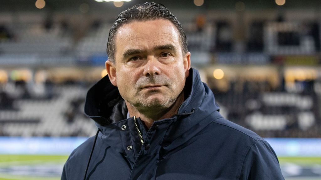 Marc Overmars sufre un derrame cerebral leve