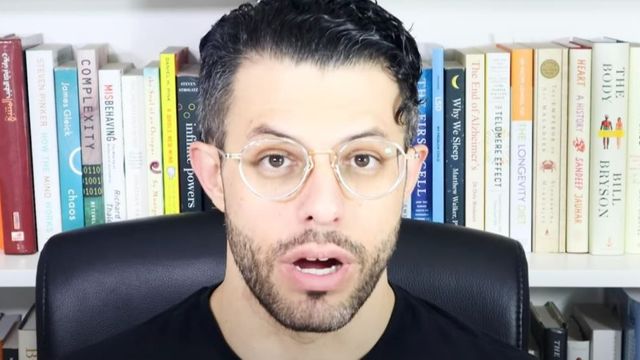 Muere Leo Rex, 'youtuber' que daba consejos para agrandar el pene