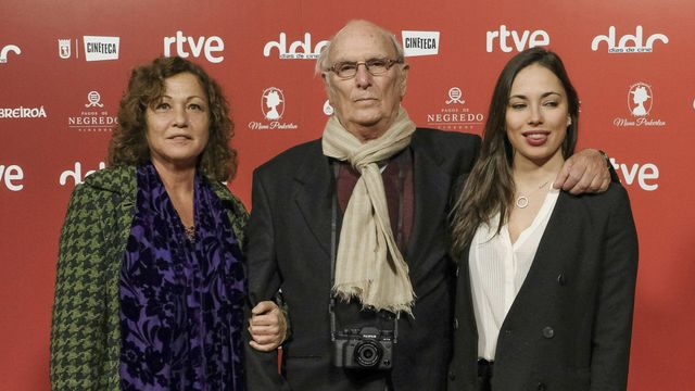 Muere Carlos Saura: su última mujer y su hija Anna le dedican una ...