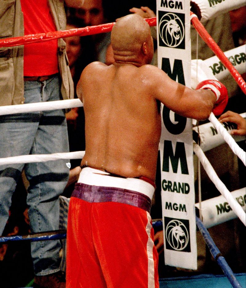 La parrilla de la vida: la increíble historia del boxeador George ...