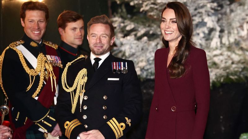 Quién es Ollie Plunkett, el escudero de la reina Camila de Inglaterra ...