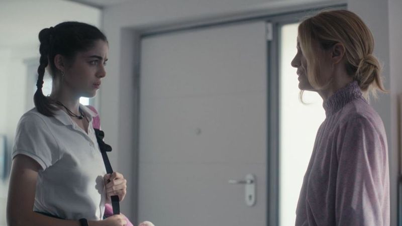 Un asesinato frustra el plan de fuga de Hugo y Ainara - Escándalo ...