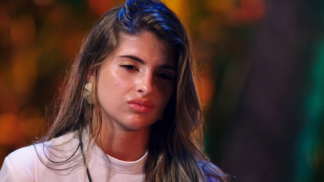 Lydia, en shock al ver a Manuel salir corriendo del jacuzzi: “¿Tenía ...