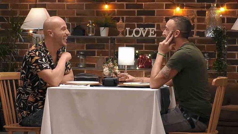 Daniel y Víctor hacen match en ‘First Dates’ y ven “todas las estrellas ...