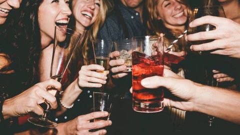 Los efectos del alcohol: ¿por qué debes alegrarte de tener resaca?