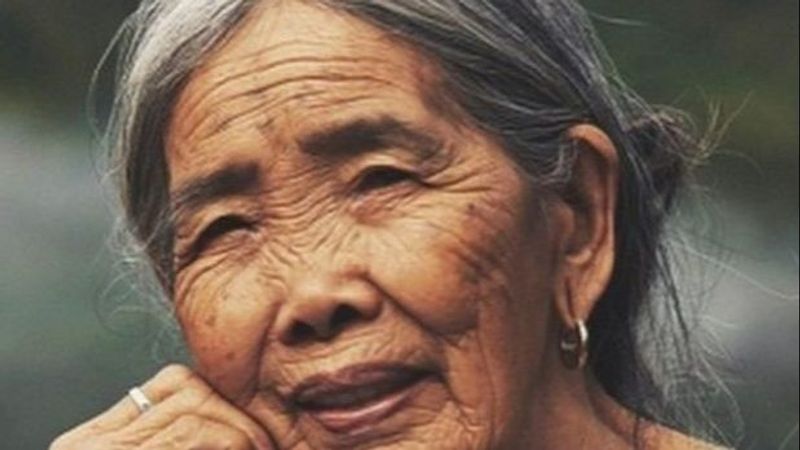 Quién es la tatuadora de 106 años portada de Vogue - Uppers