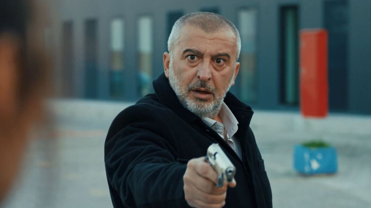 Kenan y Hazan tienen que pasar la noche juntos, en 'Perla Negra' - Divinity