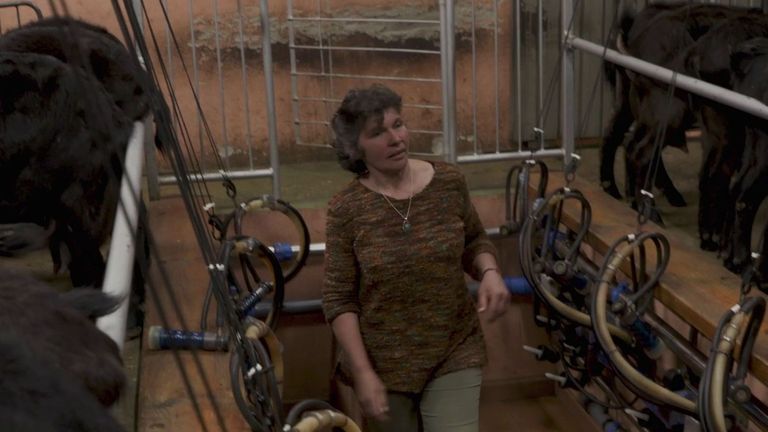La mujer en la ganadería y su papel en la economía: “Hay que ...