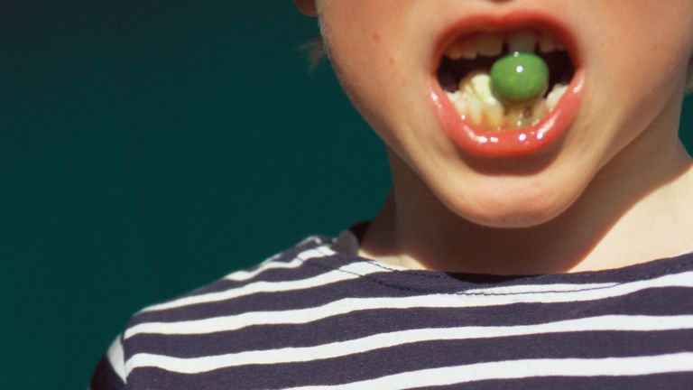 ¿Qué le pasa a tu cuerpo cuando comes chicle?