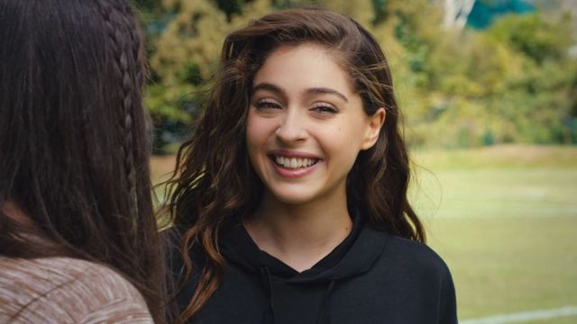 Efsun cree que Emir va a pedirle que se casen, en 'Más hermosa que tú ...