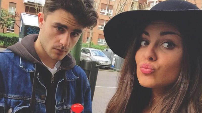 Así es Alberto, el hermano menor de Alexia Rivas que trabaja como ...