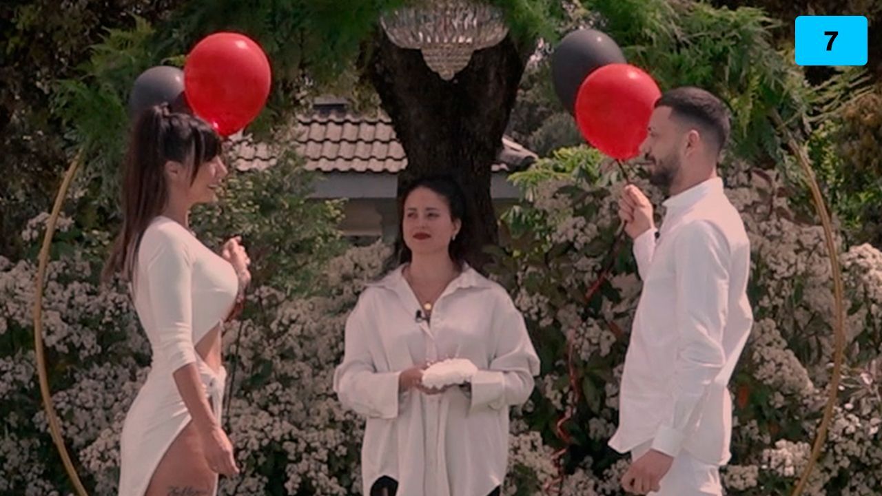 Fran se declara a Fani Carbajo en su ceremonia final y toman una ...