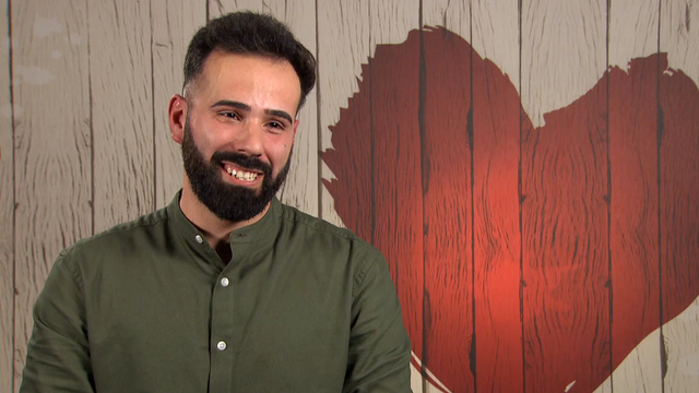 Miguel, el Christian Grey de 'First Dates': "Quiero que mi pareja sea ...