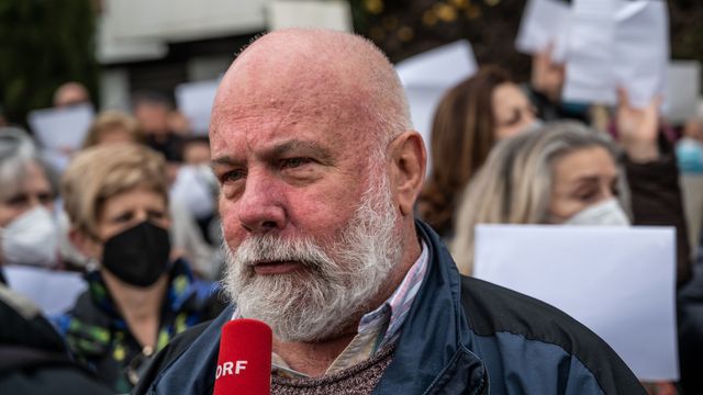 Ramón Lobo: siete fragmentos de sus crónicas y libros que dan ganas de ...