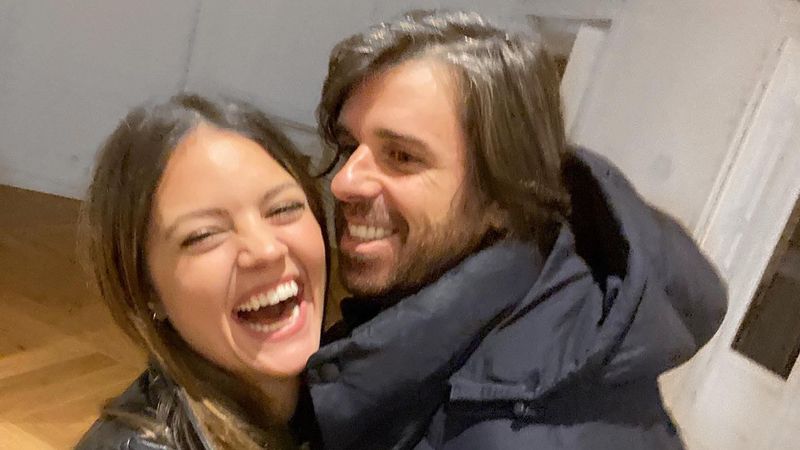 Isabelle Junot y Álvaro Falcó posan por primera vez con su hija Philippa, de cinco meses