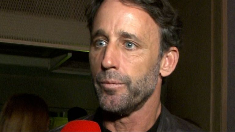 Álvaro Muñoz Escassi: la primera famosa con la que rompió - Así es la vida