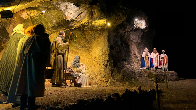 El pesebre viviente que reúne a 900 figurantes de Cataluña en Montserrat