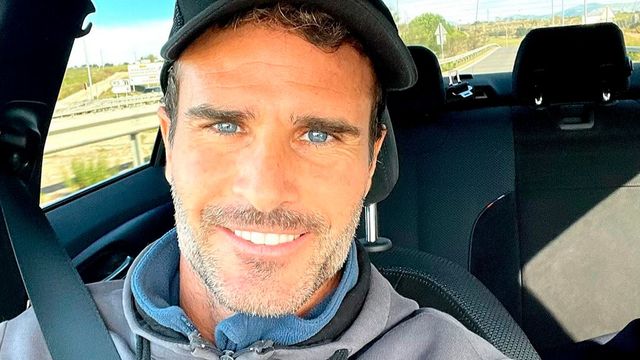 Pablo Marqués, en Miami y luciendo cuerpo, mientras Jessica Bueno habla ...