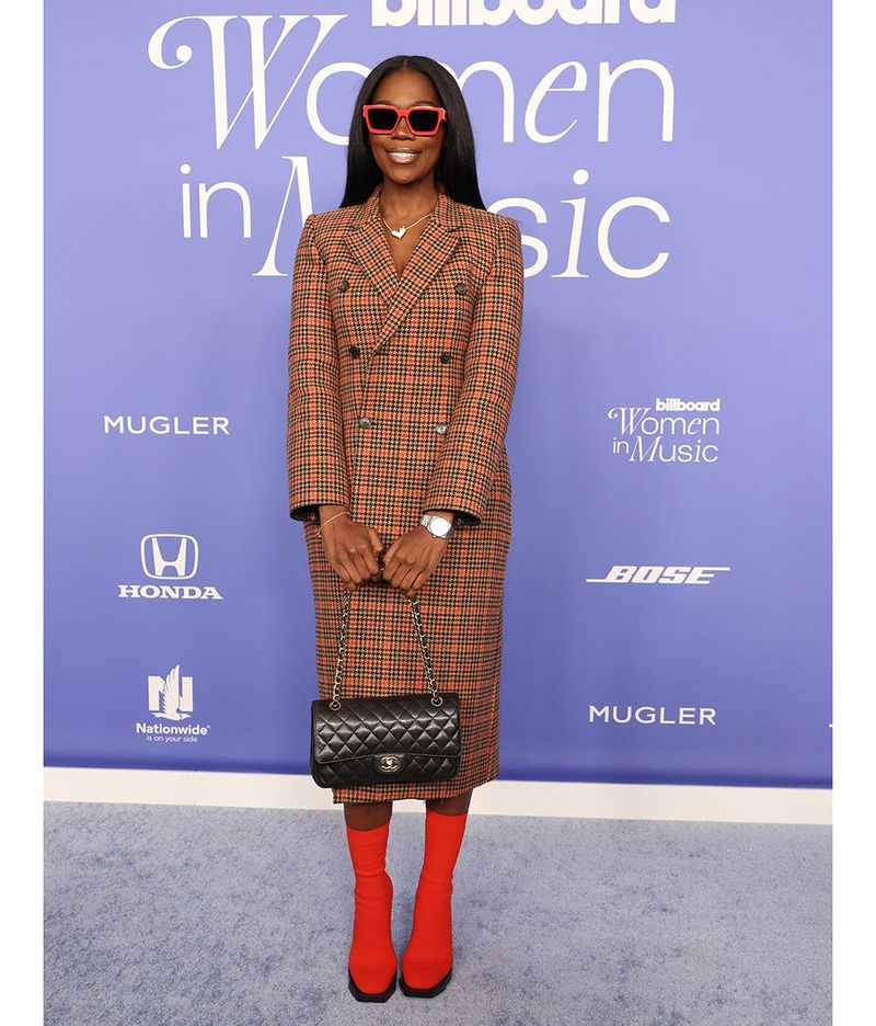 Cómo combinar los botines rojos: 7 looks para sacar partido a esta ...