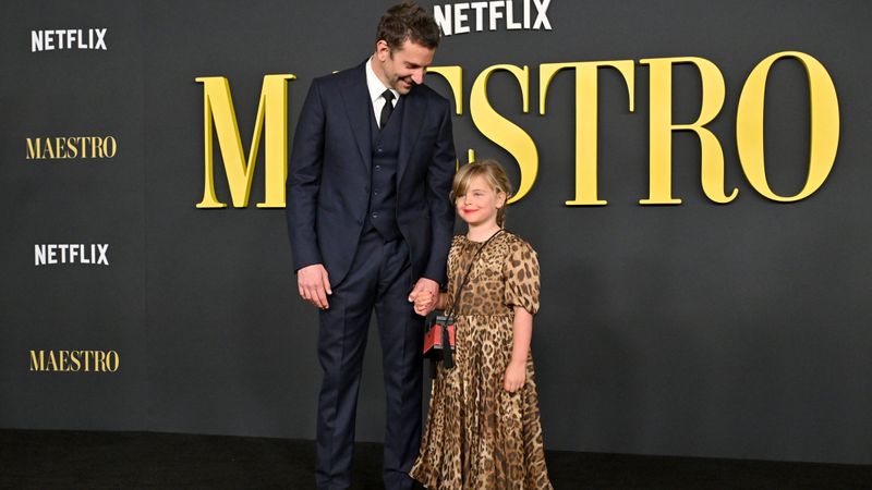Bradley Cooper posa por primera vez con su hija públicamente: el ...