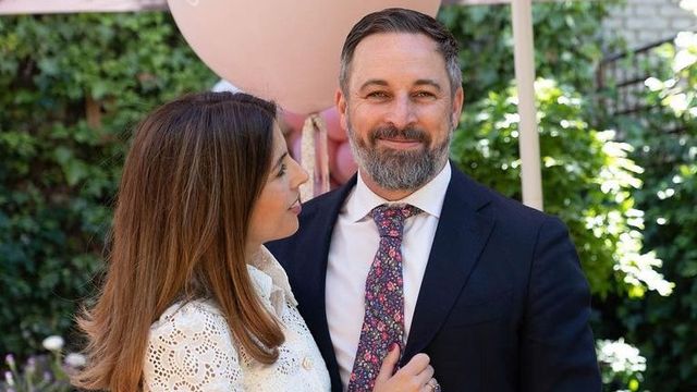 Lidia Bedman, mujer de Abascal, enseña su avanzada tripa premamá - Divinity