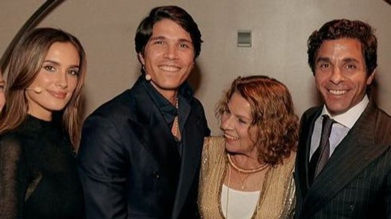 Pablo Castellano: de la muerte de su padre a su matrimonio con María ...