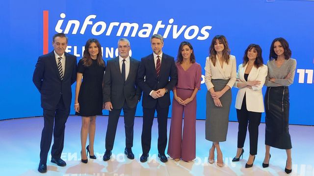 Así es el impresionante nuevo plató de Informativos Telecinco: te lo ...