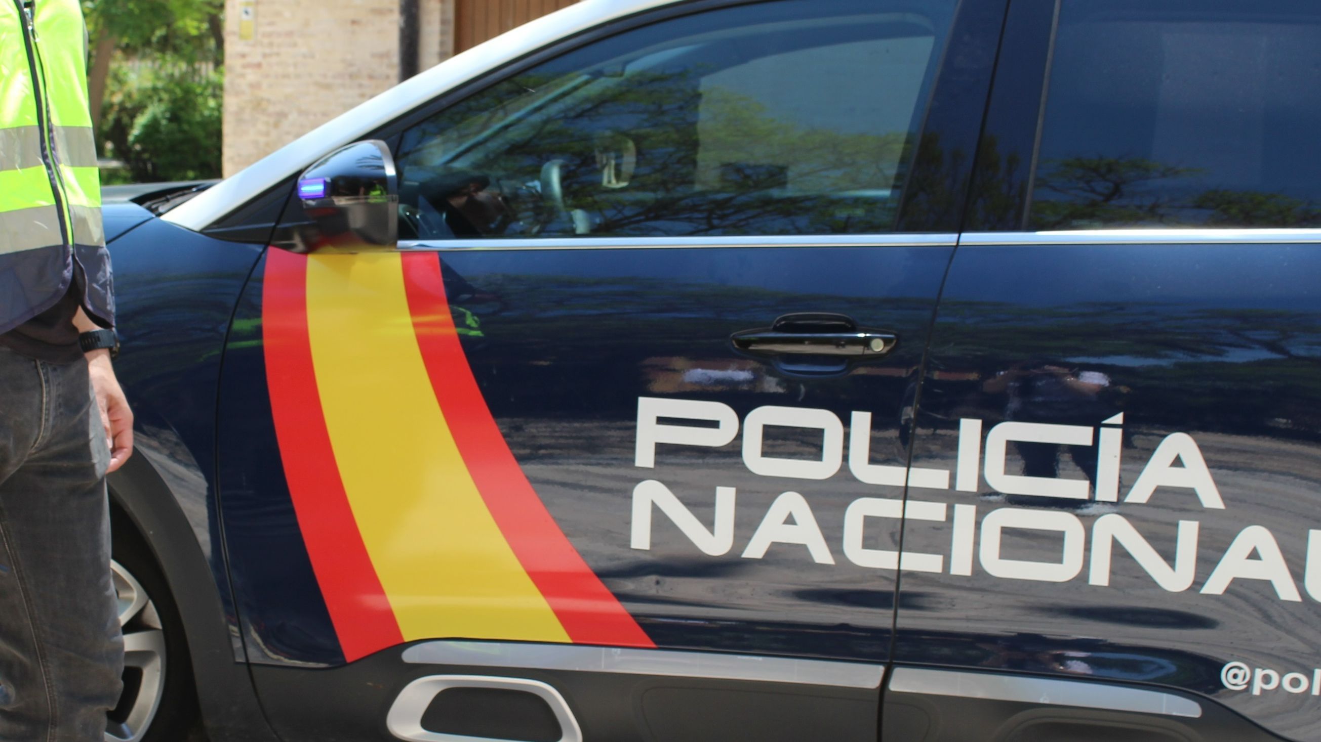 Detenido un hombre por intentar tirar por la ventana a su pareja en Soria