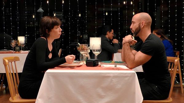 Jesús deja fascinada a su cita de ‘First Dates’ con su modo de vida en ...