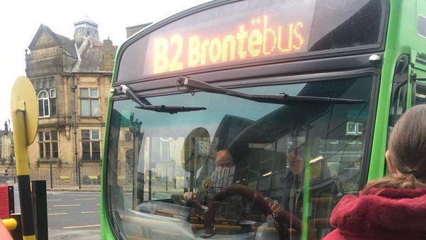 Brontëbus hacia el páramo de Heathcliff: viaje al pueblo de las ...