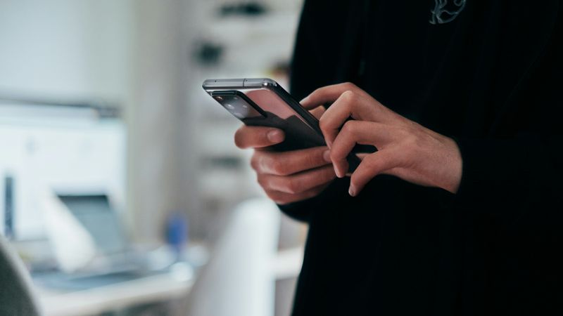 ¿Cómo denunciar un número de teléfono?