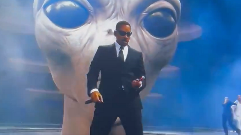 Will Smith da la sorpresa en el Festival de Coachella al cantar junto a ...