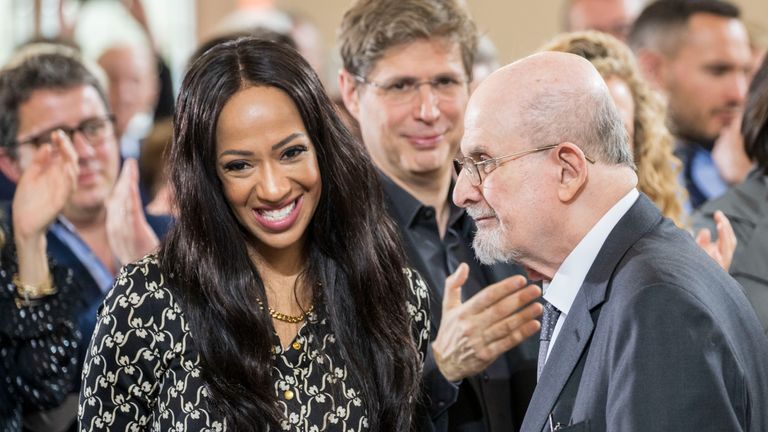 Rachel Eliza, el amor de Salman Rushdie y su quinta esposa: "Fue capaz ...