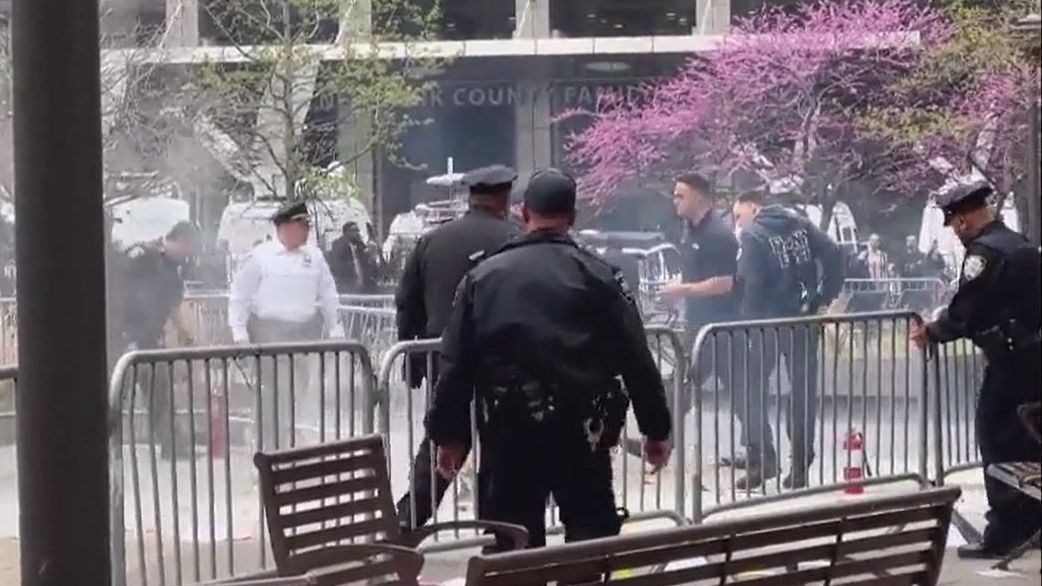 Muere tras quemarse a lo bonzo junto al tribunal donde se juzga a Trump