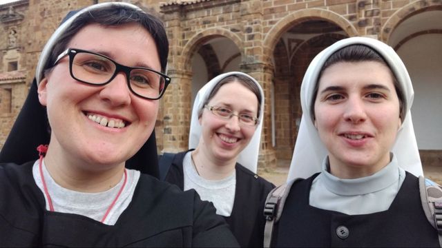 Prácticas de monja en el Monasterio de Santa Cruz, en Sahagún