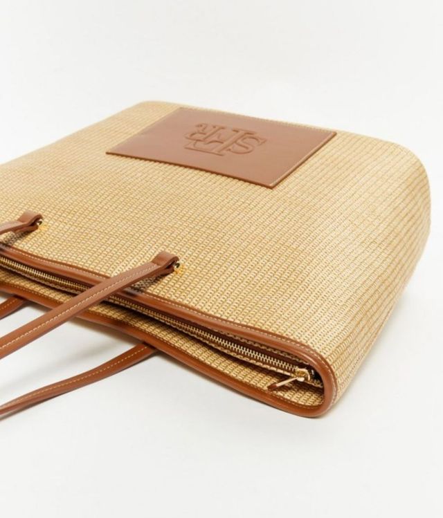 Los 12 bolsos de rafia más bonitos de la temporada y tendencia en 2024