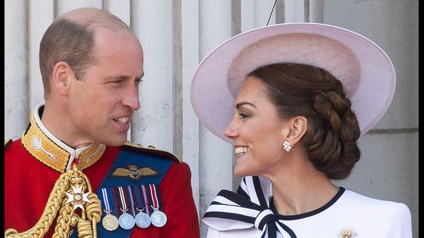 Un experto en lenguaje corporal explica el romántico momento entre Kate y Guillermo