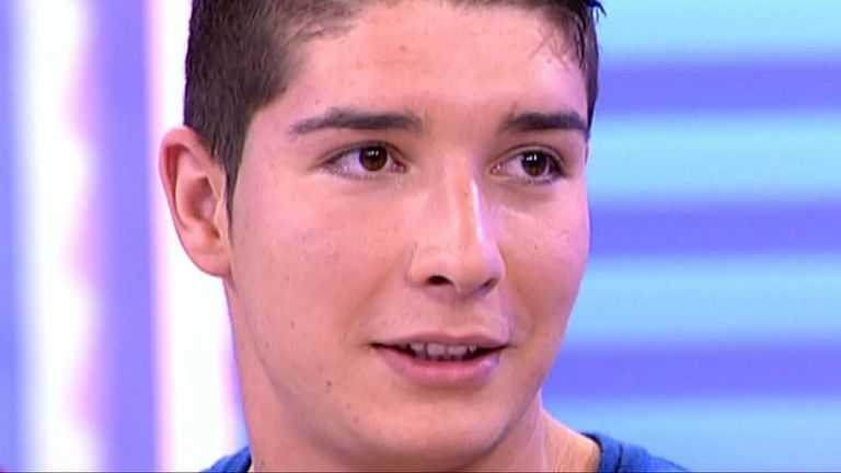 Álex Ghita le envía fuerza a su novia, Adara Molinero - Supervivientes ...