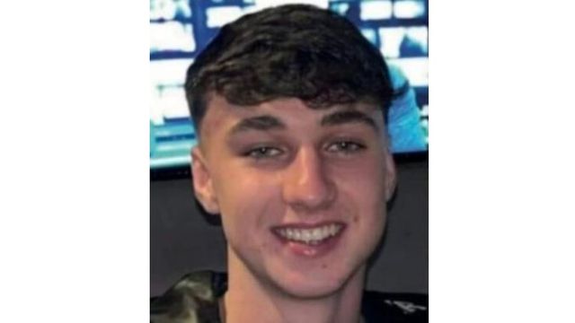 La última foto con vida de Jay Slater, el joven británico cuyo cuerpo ...