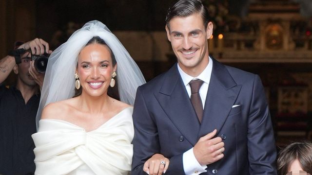 El vestido de novia de Ana Moya, en detalle: de Vicky Martín Berrocal y ...