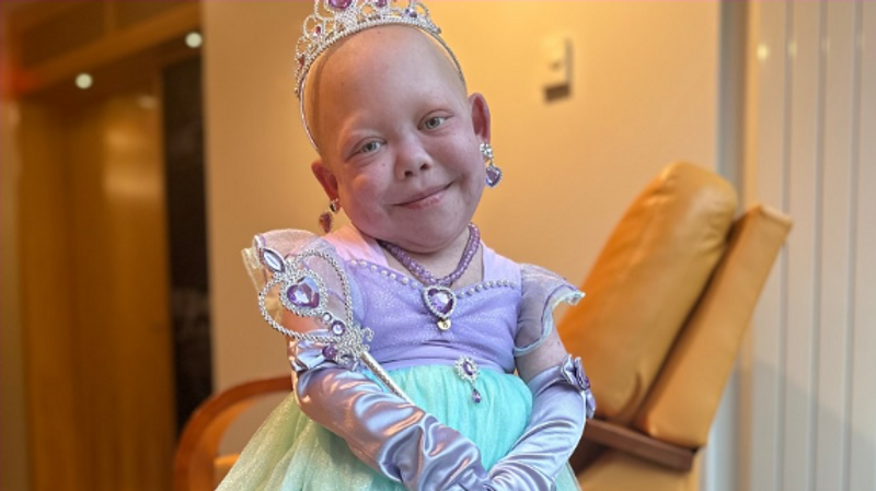 Muere Bella Brave, la tiktoker de 10 años que padecía tres enfermedades ...