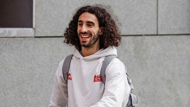 Cucurella cumple su promesa y se tiñe el pelo tras ganar la Eurocopa ...