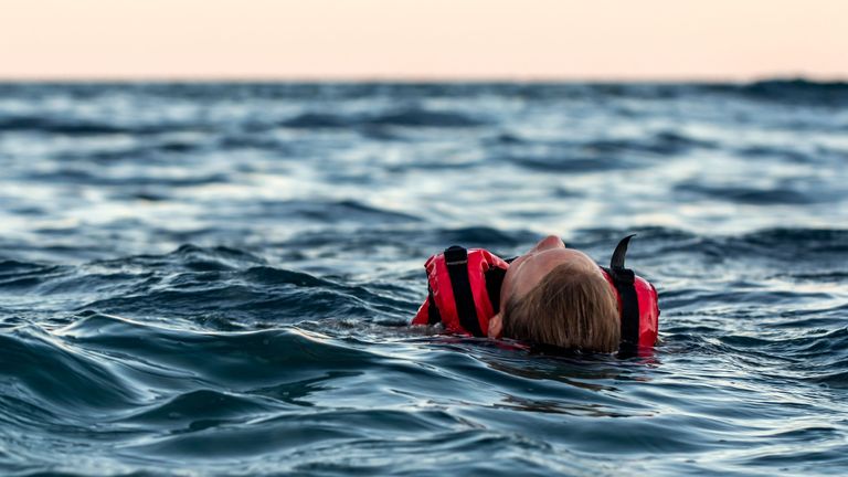 Cómo evitar ahogarse en el agua: consejos de experto