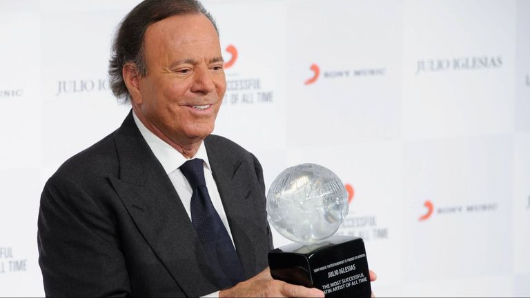 Ruth, hermana de Julio Iglesias y última hija de 'Papuchi', cumple 18 ...