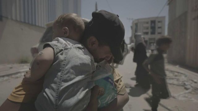 Una imagen de alegría en medio de la devastación en Gaza: Abdullah ...