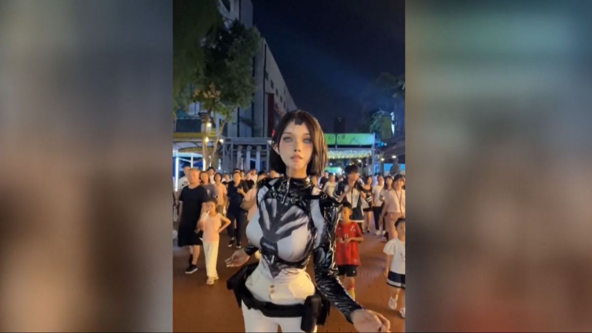 Rocío Buffolo, la primera mujer que se siente robot: "Mi cuerpo es de ...